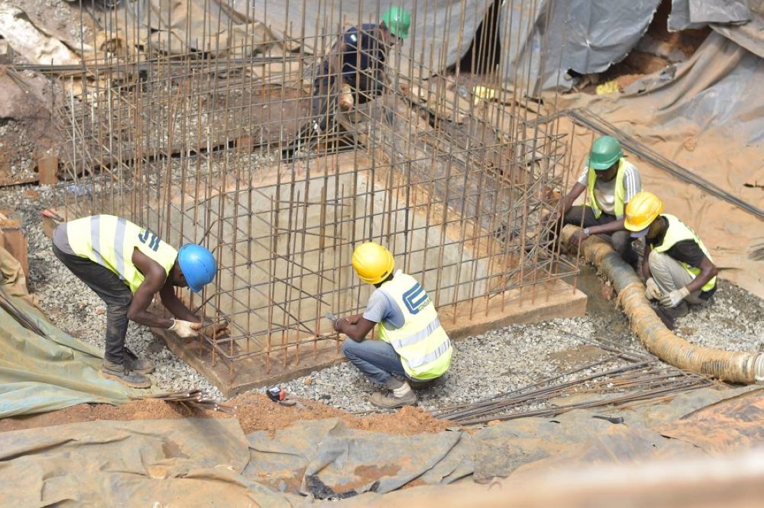 BTP. Le Gabon prévoit des investissements colossaux en 2024 - Pouvoirs ...