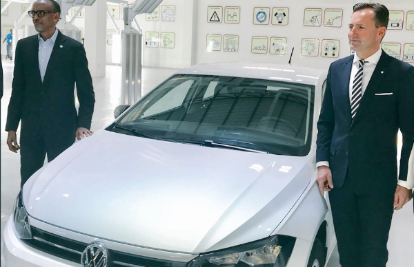 Volkswagen lance la première usine de voitures du Rwanda (photos ...